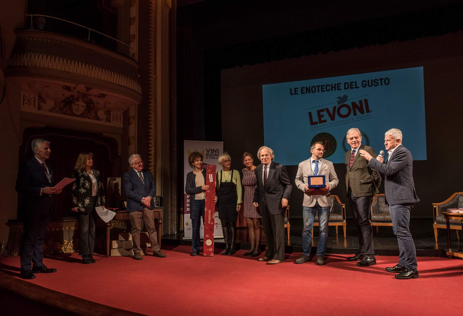 Settima edizione del Premio Michele D’Innella di Vinibuoni d’Italia ...